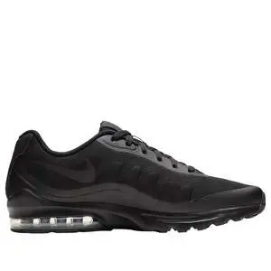 Nike Max Invigor Sneakers - Black