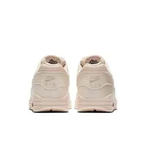 Nike Max 1 Lx Sneakers - Light