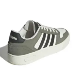 Adidas D-pad Classic Basketball Shoes
