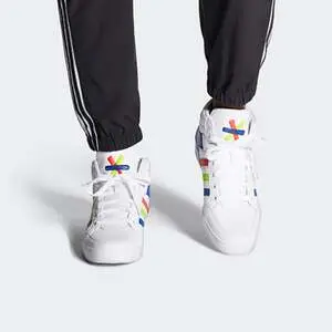 Adidas Hard Court Hi Sneakers