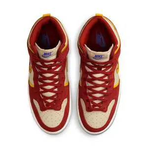Nike Dunk High Up Sneakers - Red/brown