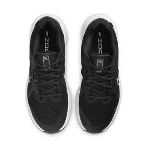 Nike Zoom Span 4 Low Top Sneakers