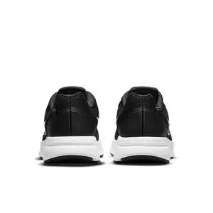 Nike Zoom Span 4 Low Top Sneakers