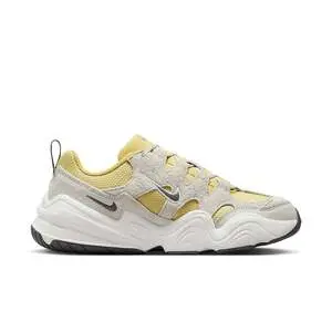 Nike Tech Hera Sneakers - Saturn Gold/light Bone/phantom