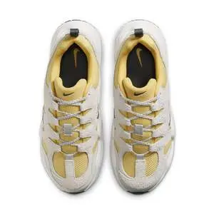 Nike Tech Hera Sneakers - Saturn Gold/light Bone/phantom