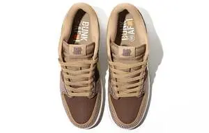 Nike X Undefeated Dunk Low Sp "canteen - Brown