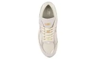 NEW BALANCE 2002r Sneakers - Gray/white/yellow