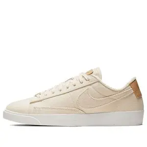 Nike Nike Blazer Low LX Sneakers Ivory