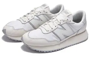 NEW BALANCE 237v1 Sneakers - White