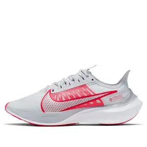 Nike Nike Zoom Gravity Athletic Sneakers Grey/red