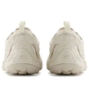 NEW BALANCE Mt10 Athletic Sneakers - Beige
