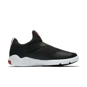 JORDAN Air Trainer Essential Sneakers - Black/red
