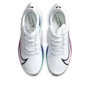 Nike Zoom Pegasus 37 Flyease Athletic Sneakers