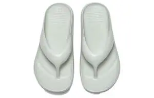 NEW BALANCE Athletic Flip Flops
