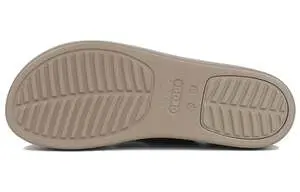CROCS Brooklyn Platform Sandals