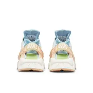 Nike Huarache Se 'sun Club' Sneakers - White/green/blue