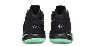 Nike Kyrie 2 "green Glow" Basketball Sneakers - Black