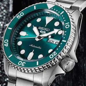 SEIKO 5 Sport Mechanical Watch