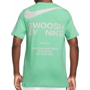 Nike T-shirt