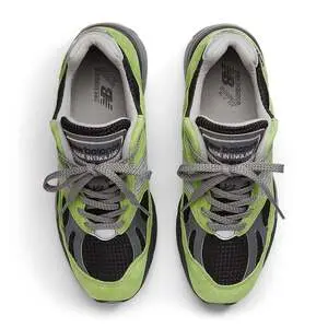 NEW BALANCE 991v2 "green Black" Sneakers - Green/black