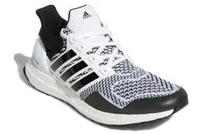 Adidas Ultraboost 1.0 Dna 'cookies And Cream' Sneakers - Black/white