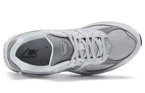 NEW BALANCE 2002r Lace-up Sneakers - Gray