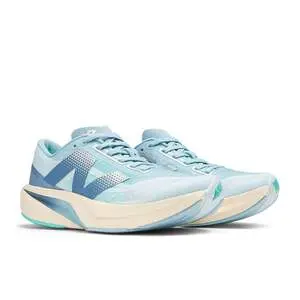 NEW BALANCE Fuelcell Rebel V4 Sneakers - Light Blue