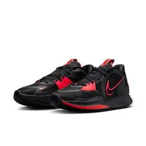 Nike Kyrie Low Low Top Sneakers