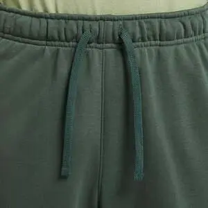 Nike Club Shorts - Green