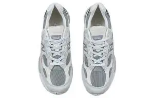 NEW BALANCE 992 Made In Usa Sneakers - White