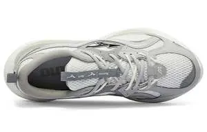 Mizuno Athletic Sneakers