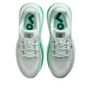Nike Zoom Vomero Premium Sneakers - Barely Green/light Silver/sea Glass