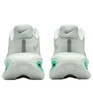 Nike Zoom Vomero Premium Sneakers - Barely Green/light Silver/sea Glass