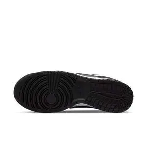 Nike Dunk Low Sneakers