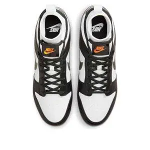 Nike Vapor Edge Dunk Athletic Cleats