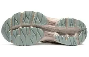 Asics Gel-flux 4 Athletic Sneakers - White/gold