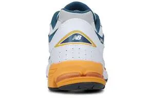 NEW BALANCE 2002r Low Top Sneakers - White/blue/orange