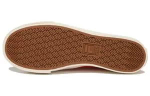 FILA Classic Kicks B V3 Low Top Sneakers