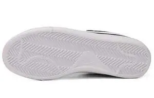 Nike Court Royale Low Top Sneakers - Black