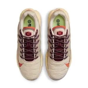 Nike Max Terrascape Plus Sneakers - Brown