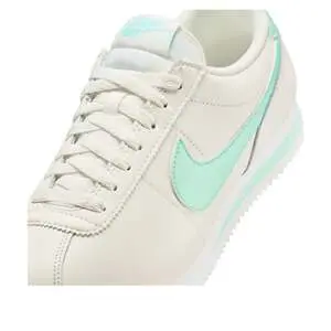 Nike Cortez Leather Sneakers - Sail/mint Foam