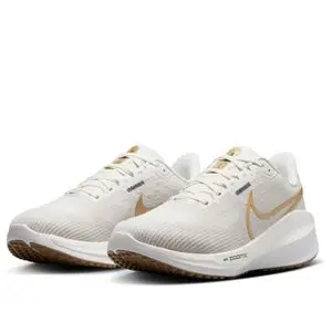 Nike Zoom Vomero 17 Sneakers