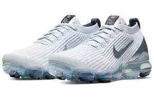 Nike Vapormax Flyknit 3 Sneakers - White/silver