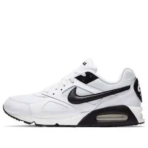 Nike Max Ivo Sneakers - White