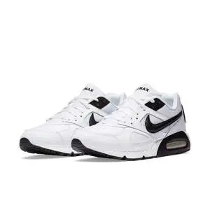 Nike Max Ivo Sneakers - White