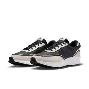Nike Waffle Debut Se "black White" Athletic Sneakers - Black/white