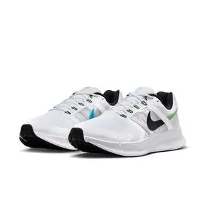 Nike Run Swift 3 Athletic Sneakers - White/black/green