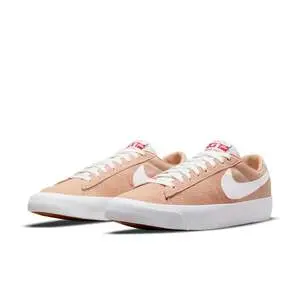 Nike Zoom Blazer Low Pro Gt Sb Sneakers - Orange/white/red