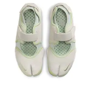 Nike Rift Tabi Toe Sneakers - Light Bone/light