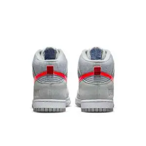 Nike Dunk High Se Athletic Club - Grey/red
